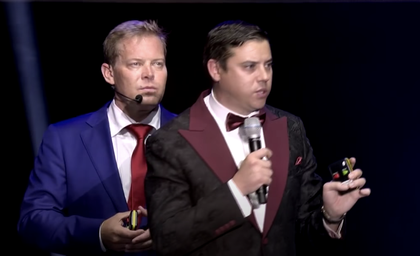 Sebastian Greenwood pekas ut som hjärnan bakom Onecoin – riskerar 20 ...